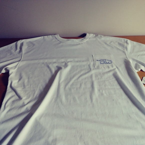 Southern Lure | Shirts | Southern Lure Mens 2 Xl Whale Soft Tshirt ...